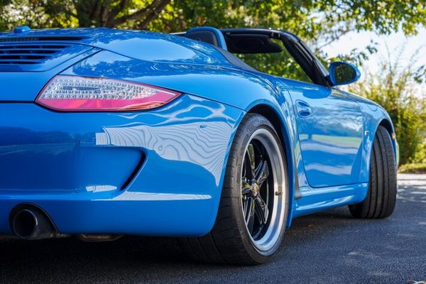 Rare Miami Blue 911 Speedster Selling At Henderson Auctions