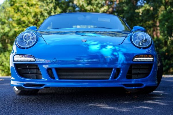 Rare Miami Blue 911 Speedster Selling At Henderson Auctions