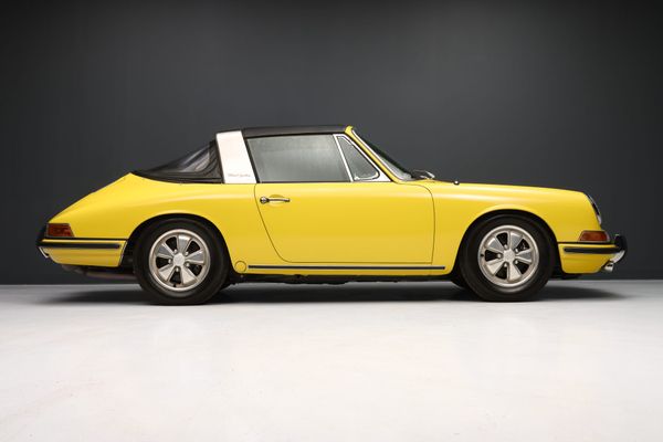 1967 911S Soft-Window Targa Is Selling On Bring A Trailer