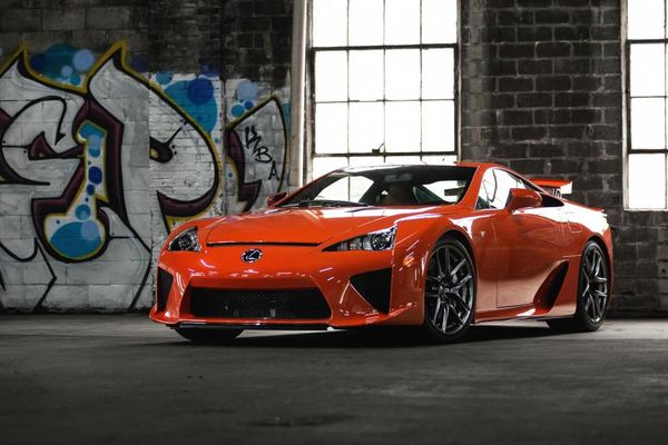 Driversource Is Selling An 1,800-Mile Lexus LFA In Stunning Sunset ...