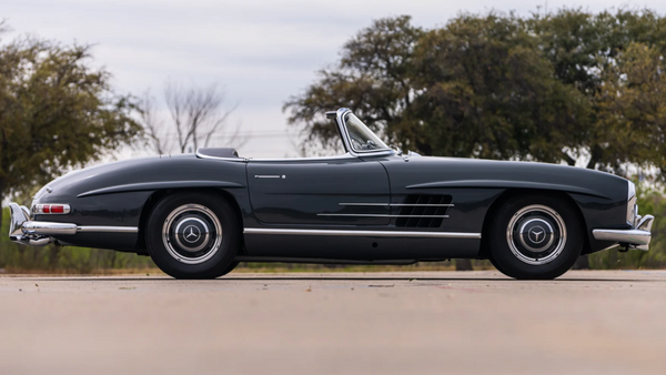1961 Mercedes 300SL Roadster Is One of 250